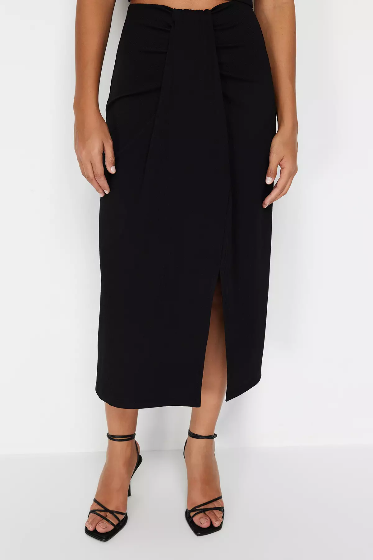 Buy Trendyol Gather Detailed Flexible Midi Skirt 2025 Online | ZALORA ...