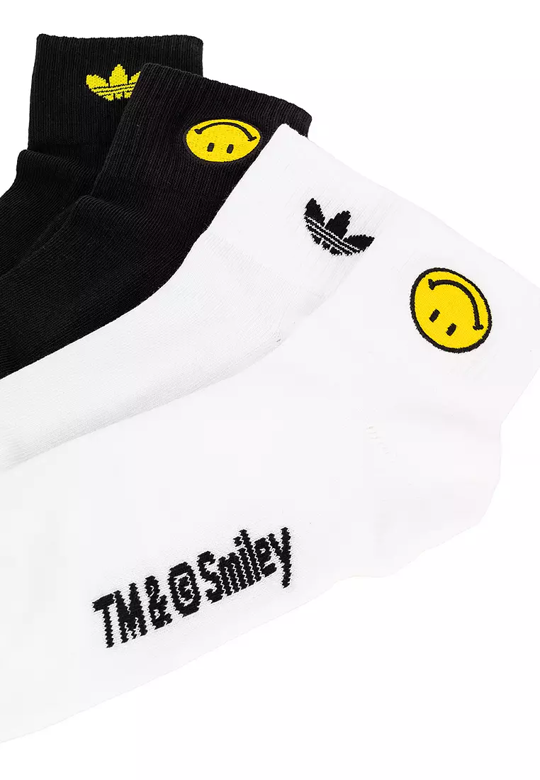 Buy ADIDAS 2 Pairs Originals x Smiley Mid Ankle Socks 2025 Online ...