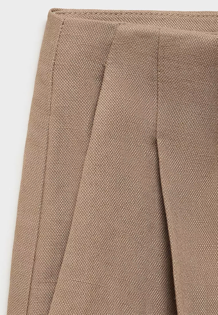 Jual Mango Linen Bermuda Shorts Original 2025 | ZALORA Indonesia