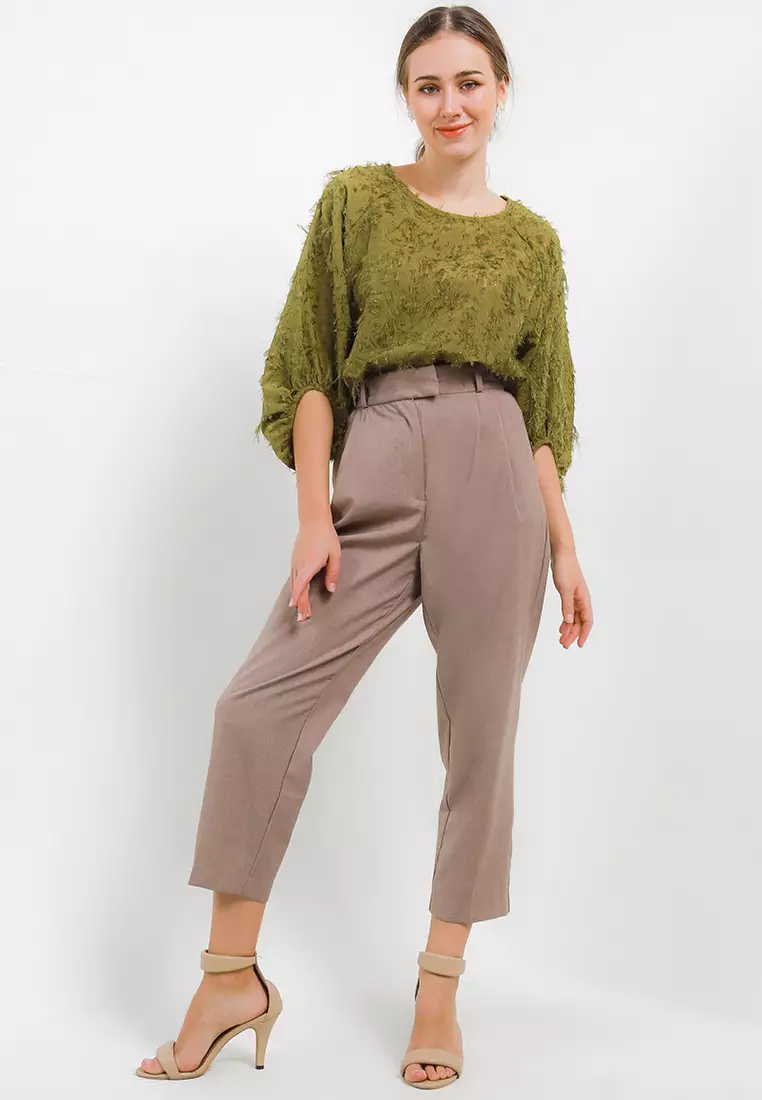 Jual Icons Diane Sleeves Furry Jacquard Blouse Original 2025 | ZALORA Indonesia