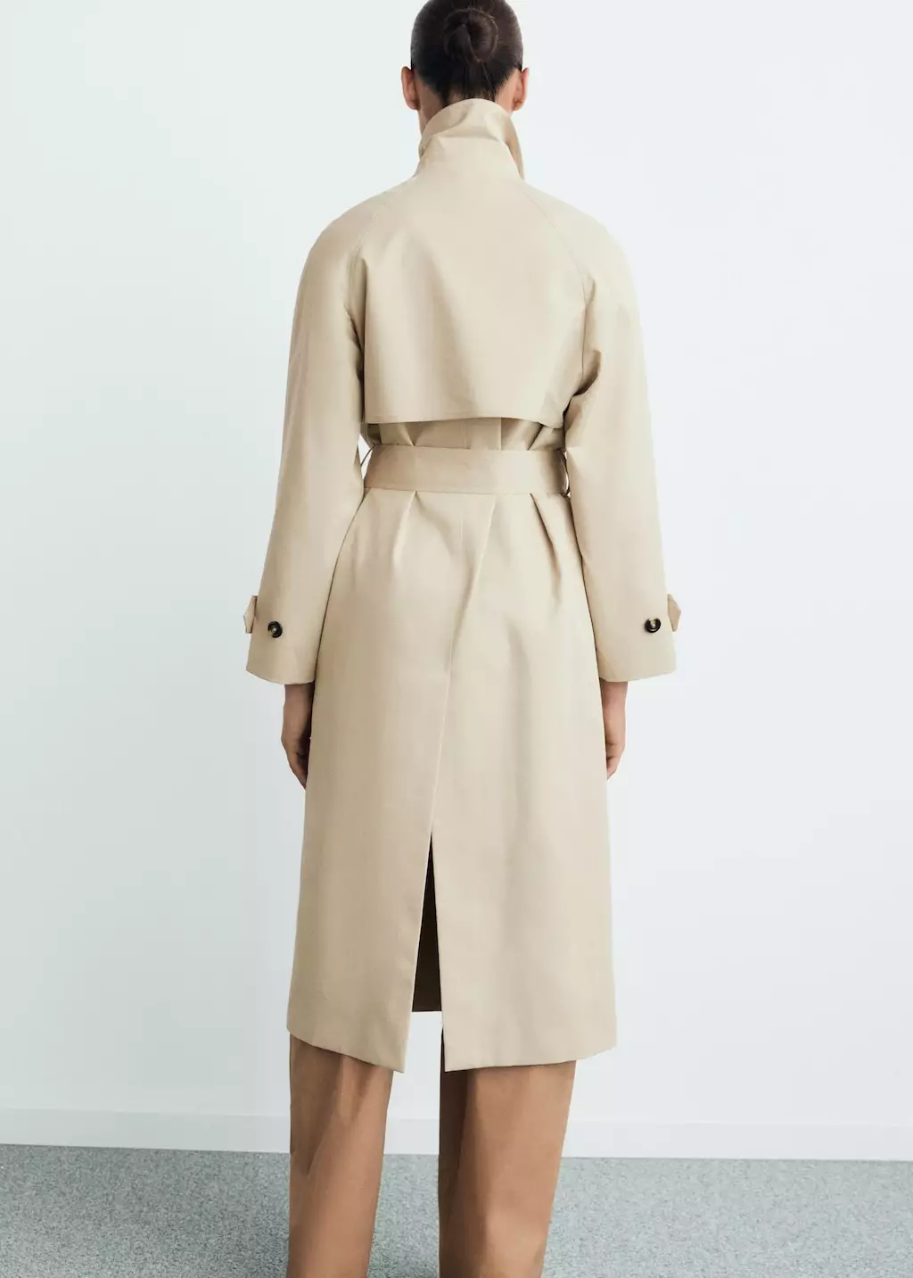 Jual Mango Trench coat panjang double-breasted Original 2025 | ZALORA ...