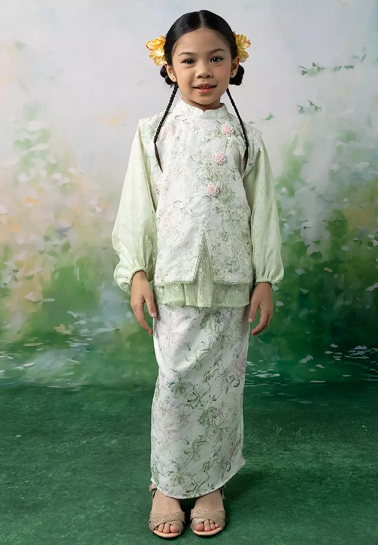 Buy Lubna Kids Hana Kurung Modern Embroidered Set 2026 Online | ZALORA ...