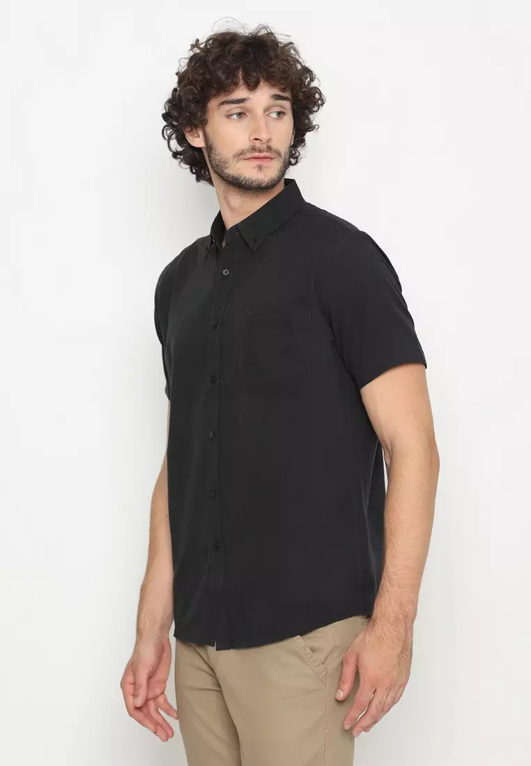 Jual Police Denim POLICE Kemeja Polos Basic Cotton Soft Black Regular Fit Pria Original 2024 ...