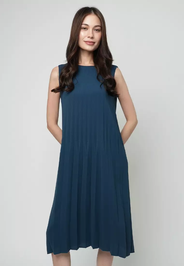 Buy Apple & Eve Kolby Cut-Out Pleats Sleeveless Dress 2025 Online ...