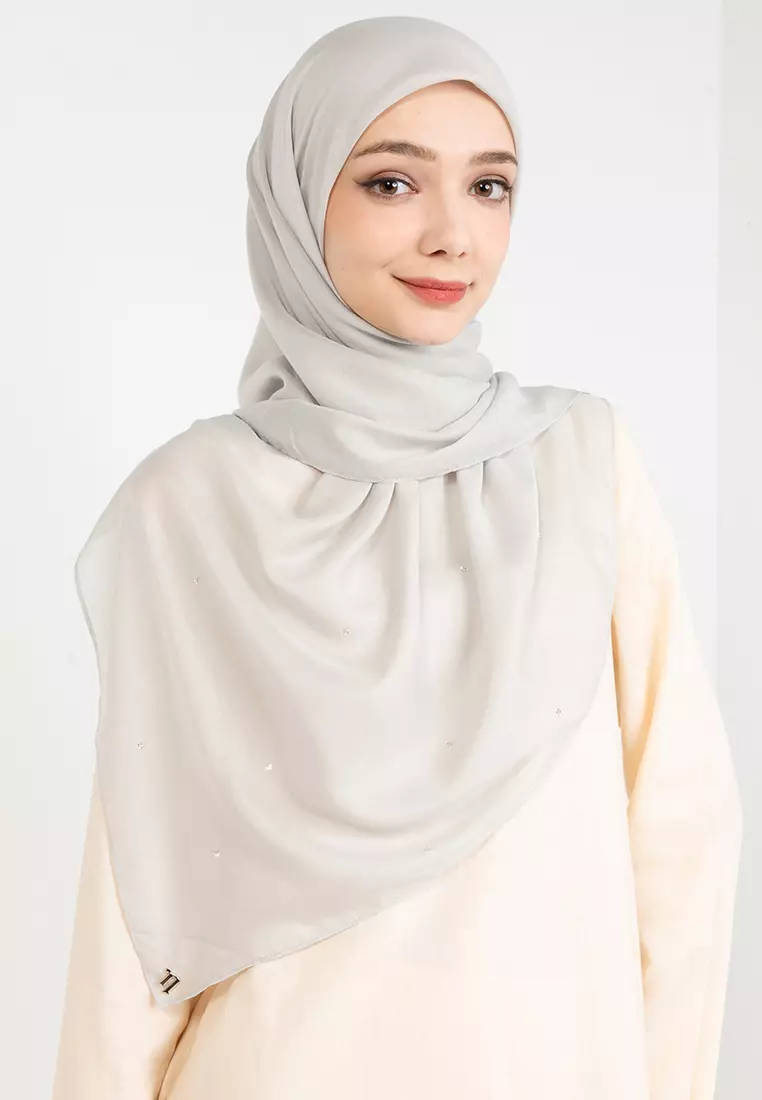 Buy Naelofar Singapore | Sale Up to 90% @ ZALORA SG