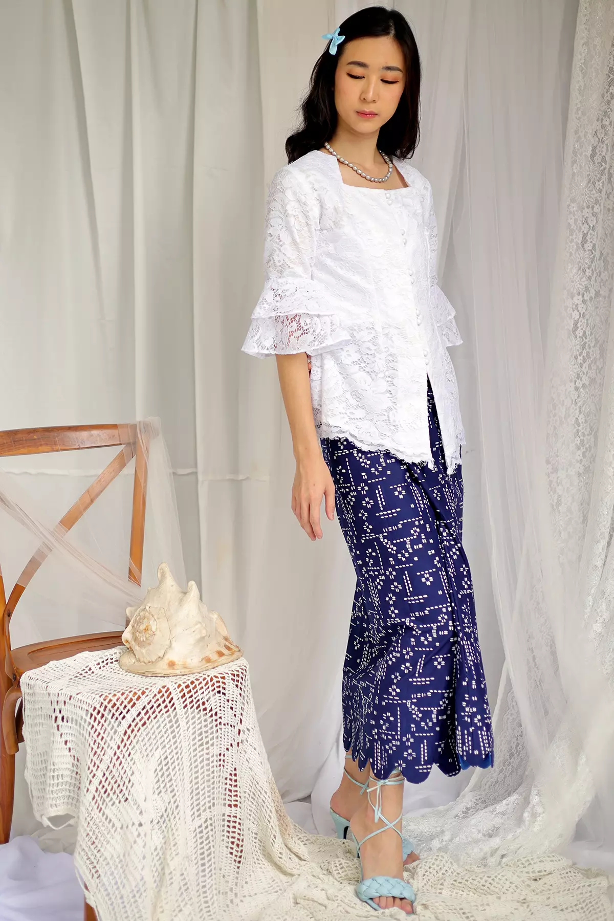 Jual DhieVine Batik Malika Embun Pagi Putih Kebaya Raya Original 2025 ...