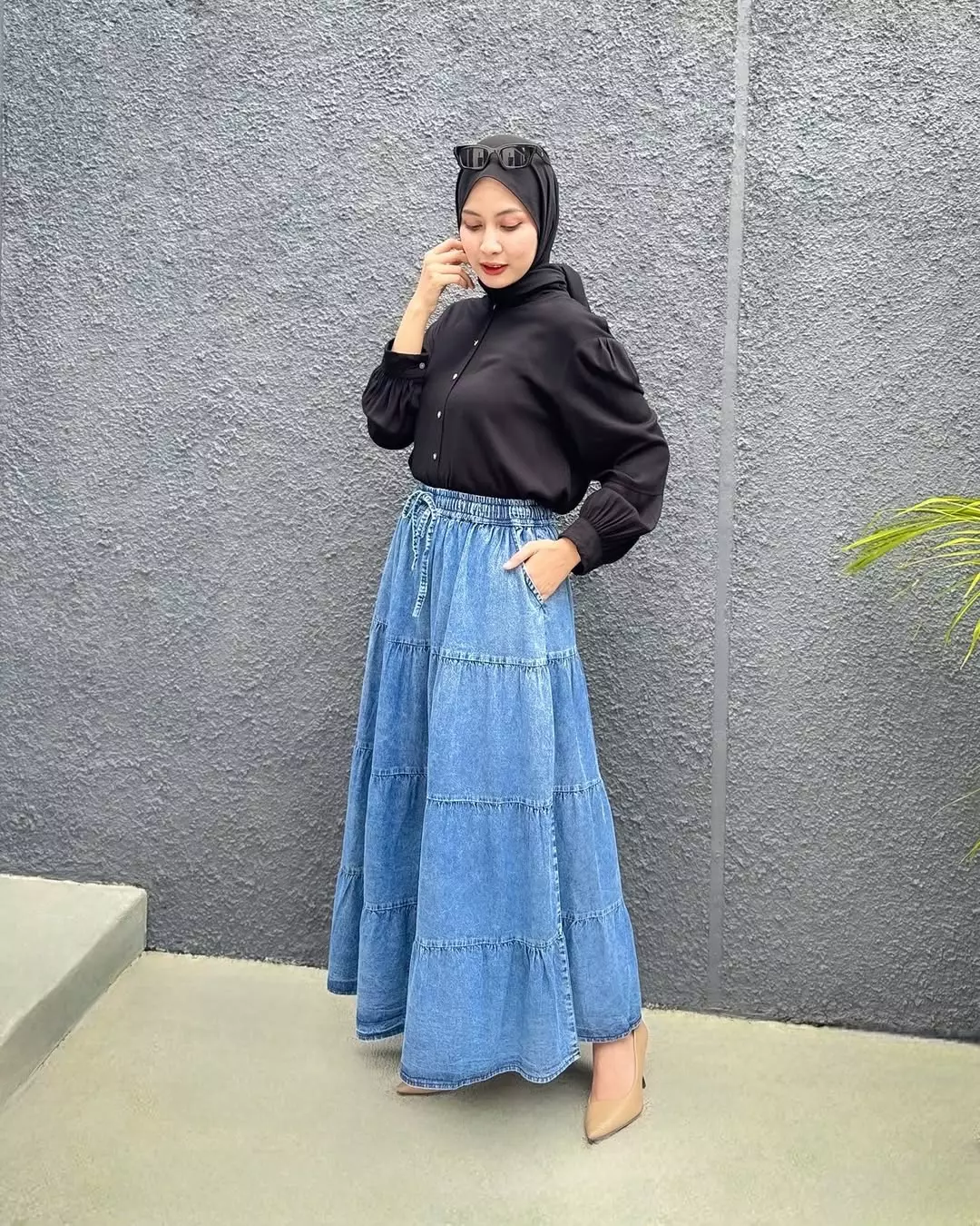 Jual LEZAHRASIGNATURE Aura Denim Skirt BIRU SNOW | Rok Panjang Soft ...