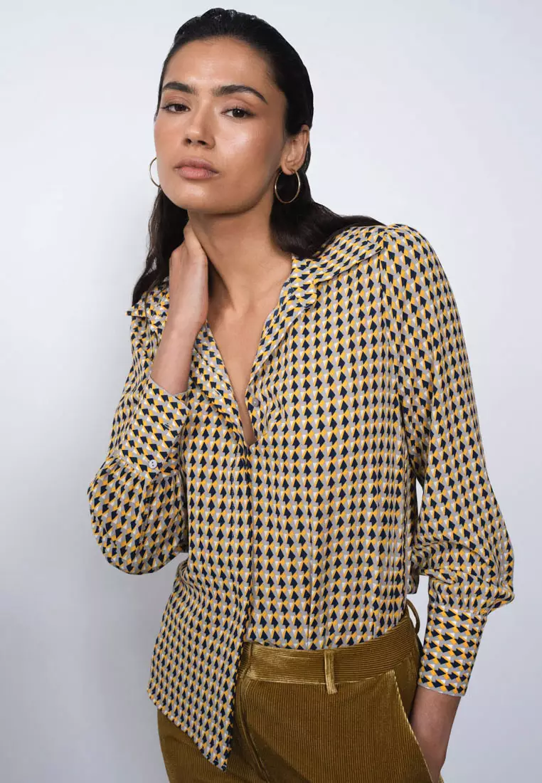 Buy FORCAST Jazmin Geo Print Blouse 2026 Online | ZALORA