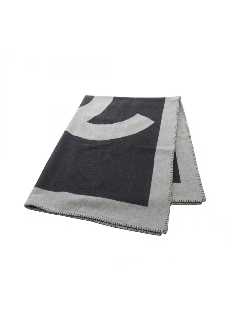 Buy Chanel Pre-Loved Chanel sports line coco mark blanket wool cashmere ...