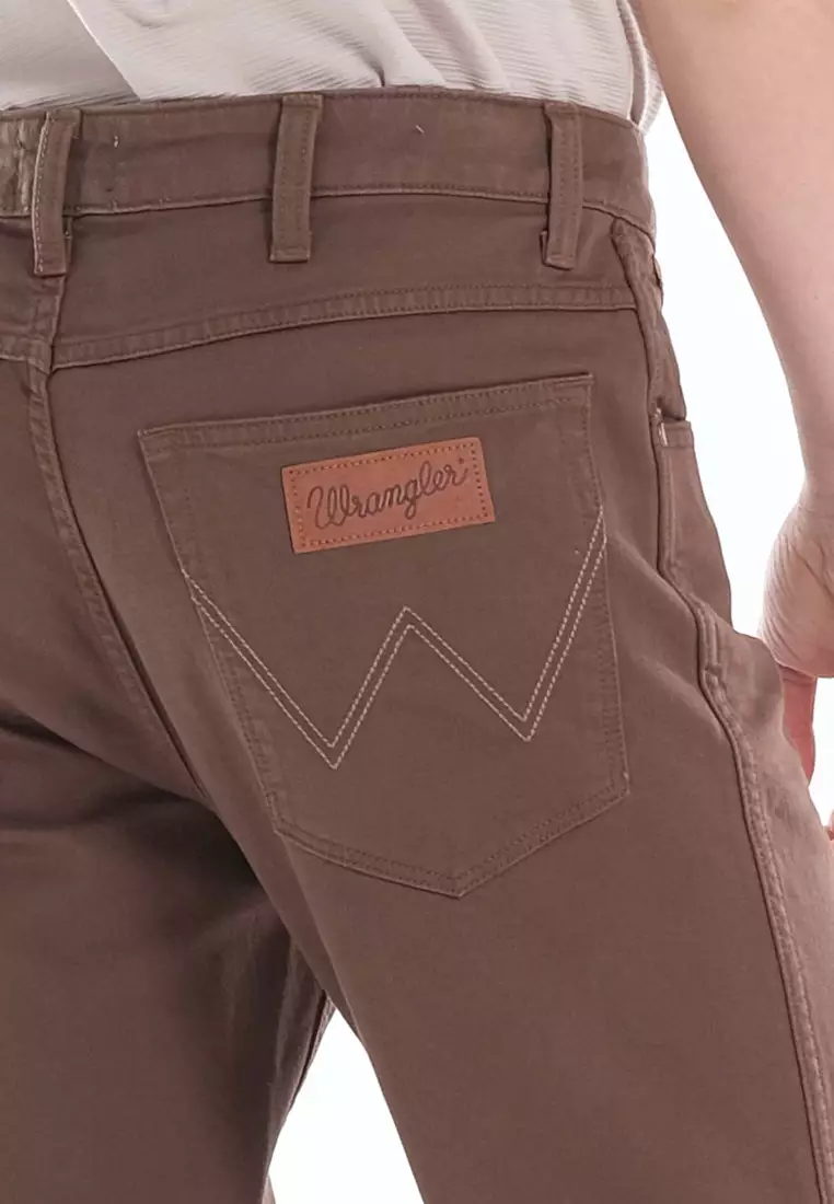 Buy Wrangler Texas Straight Colored Pants for Men 2025 Online | ZALORA ...