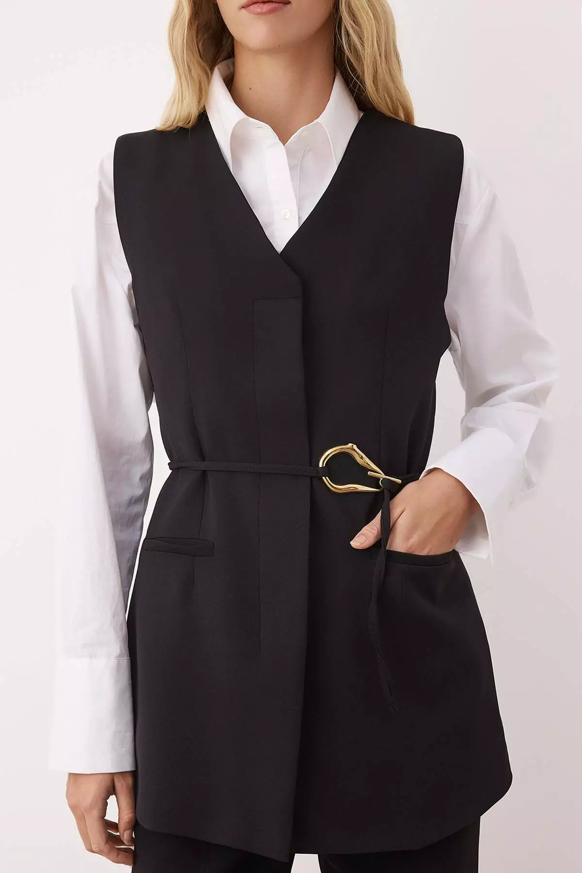 Buy Trendyol Black Belt Detail Lined Vest Tctaw26Yl00003 2026 Online ...