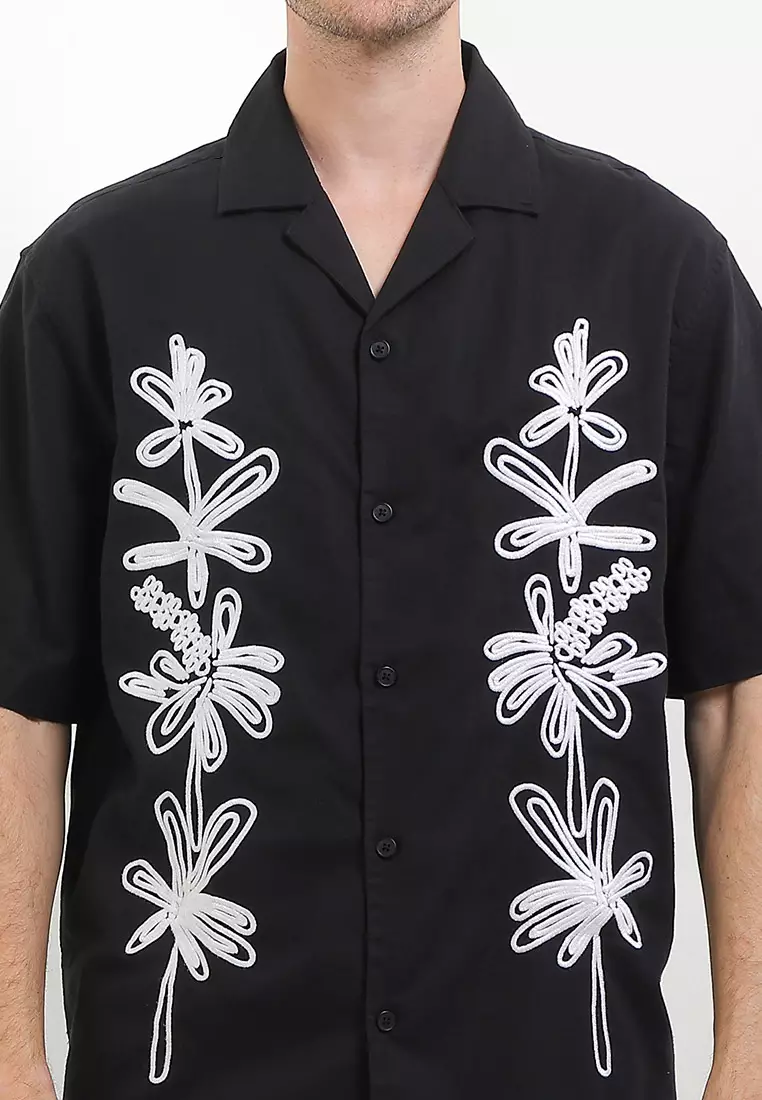 Jual Andrew Smith Kemeja Tangan Pendek Original 2026 | ZALORA Indonesia