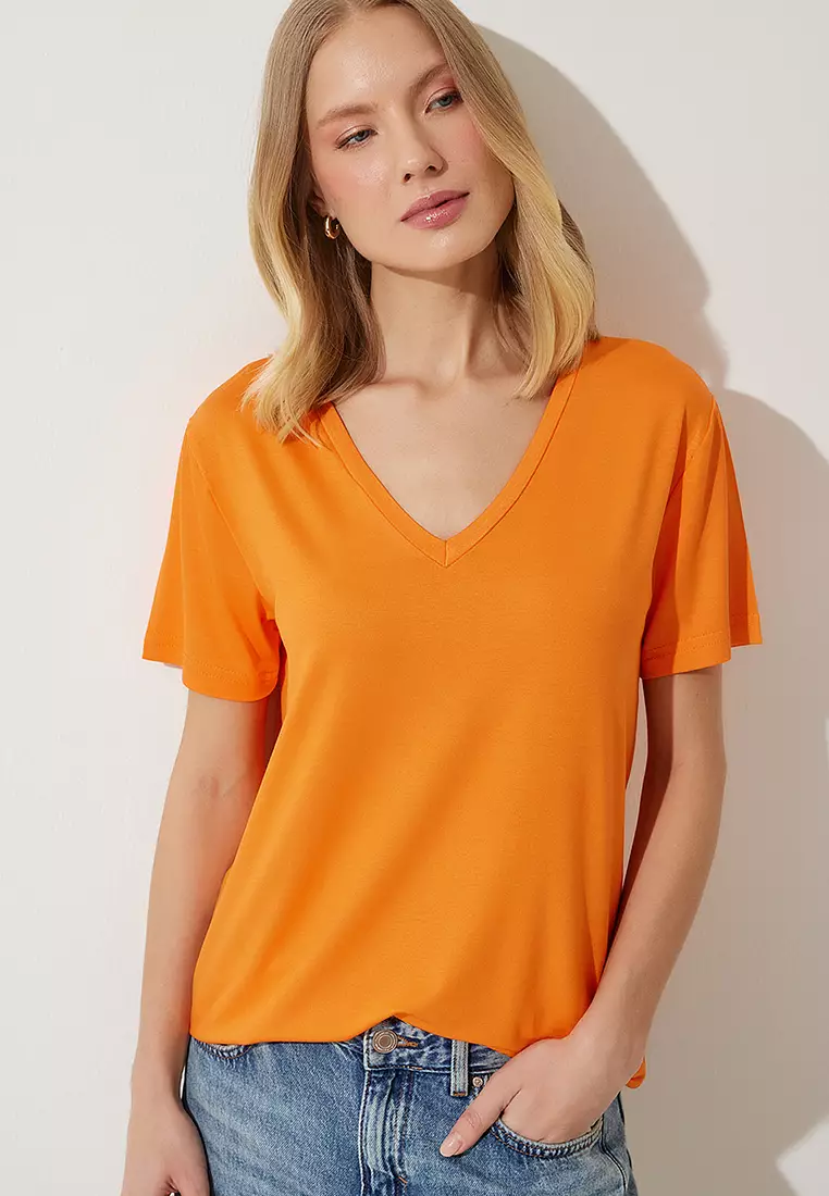 Buy Happiness Istanbul Basic V Neck Tee Online | ZALORA Malaysia