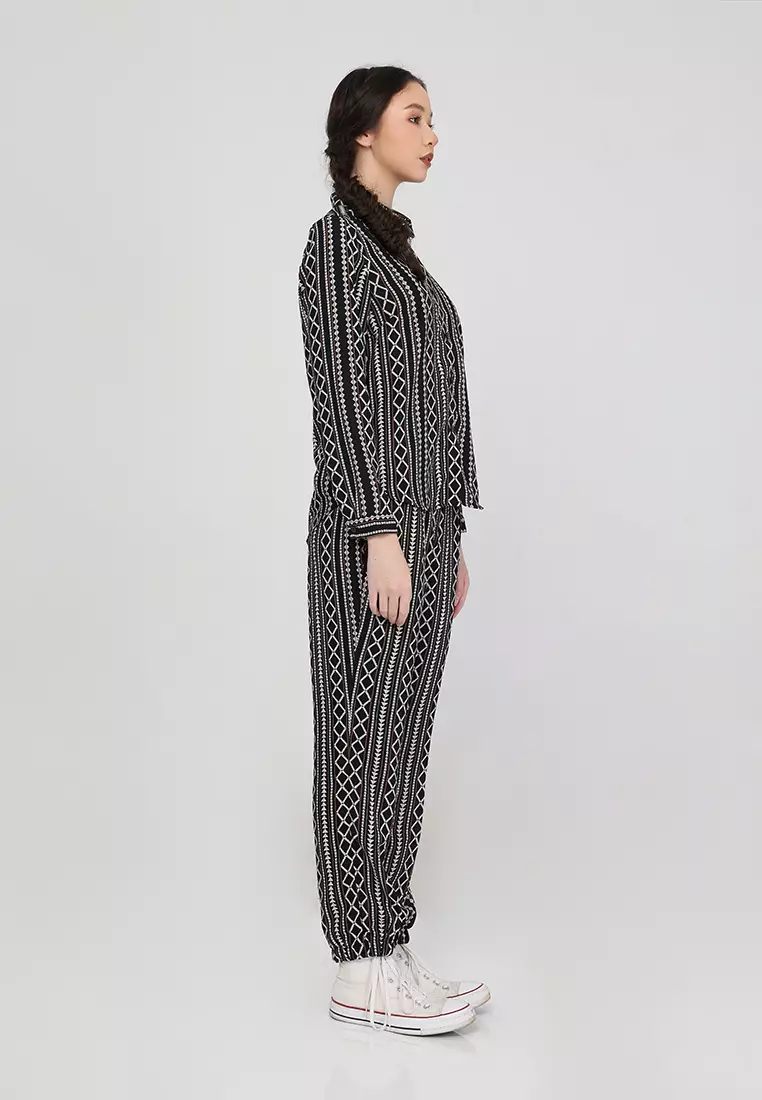 Jual Anggiasari Mawardi Clavy Set Tribal pattern Original 2024 | ZALORA Indonesia