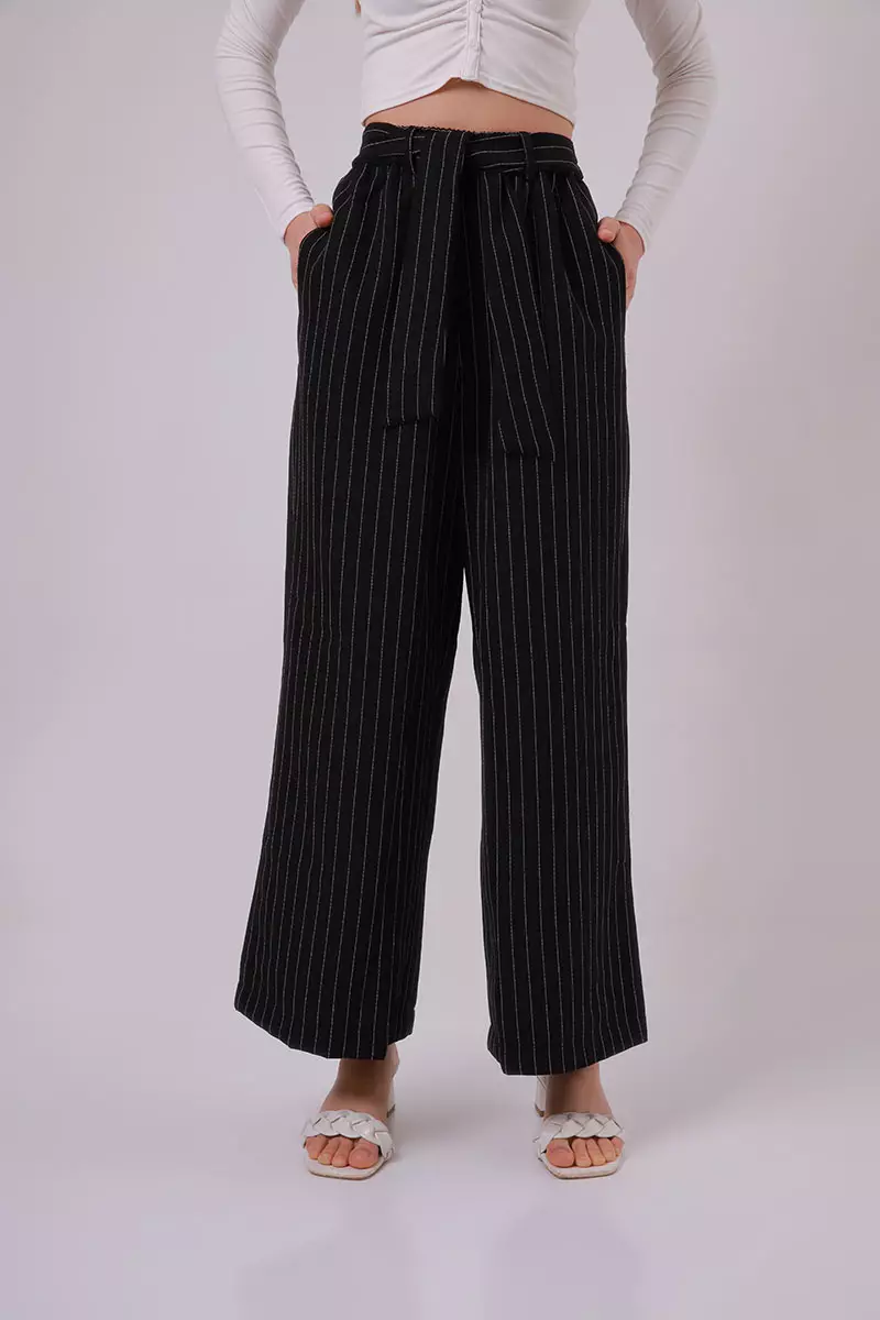 Jual Berrybenka Label Sofia Reign Stripes Pants Black Original 2025 ...