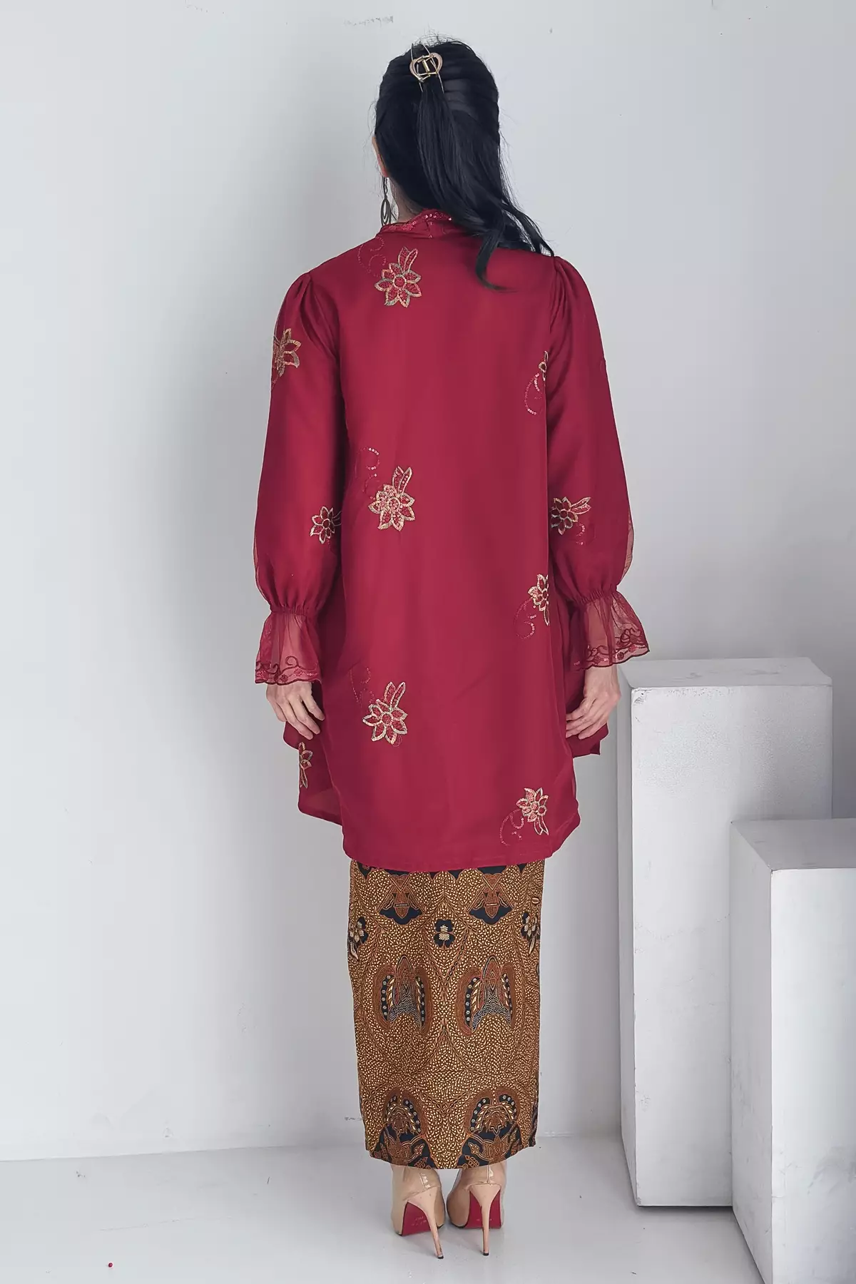 Jual DhieVine Batik Widuri Asymetrical Raya Kebaya Original 2025 ...