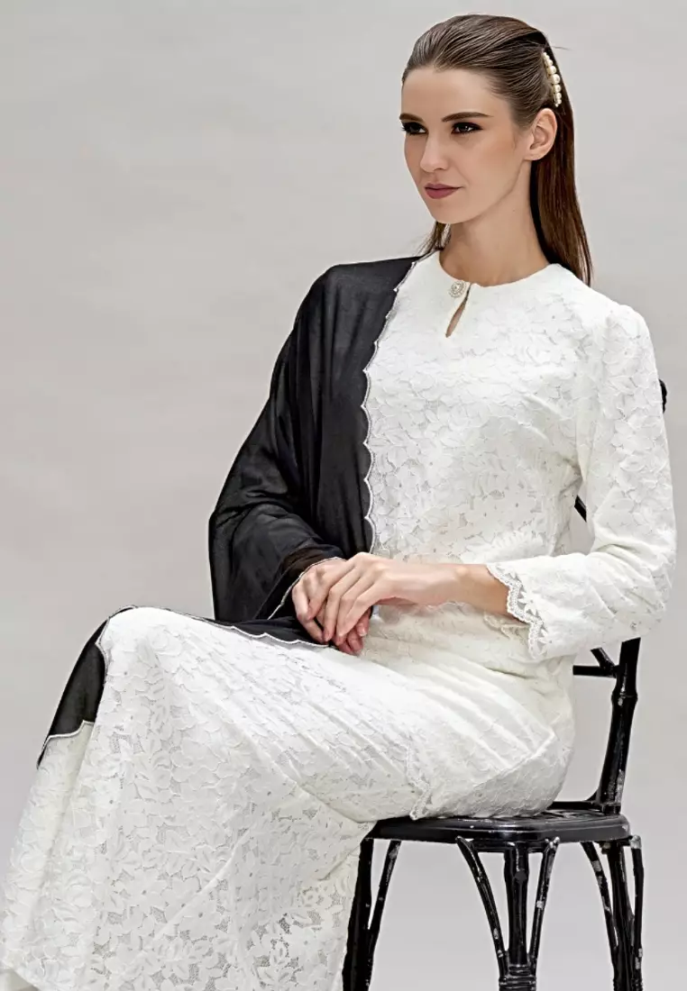 Buy Loveaisyah White Lace Modern Baju Kurung Hari Raya Online | ZALORA ...