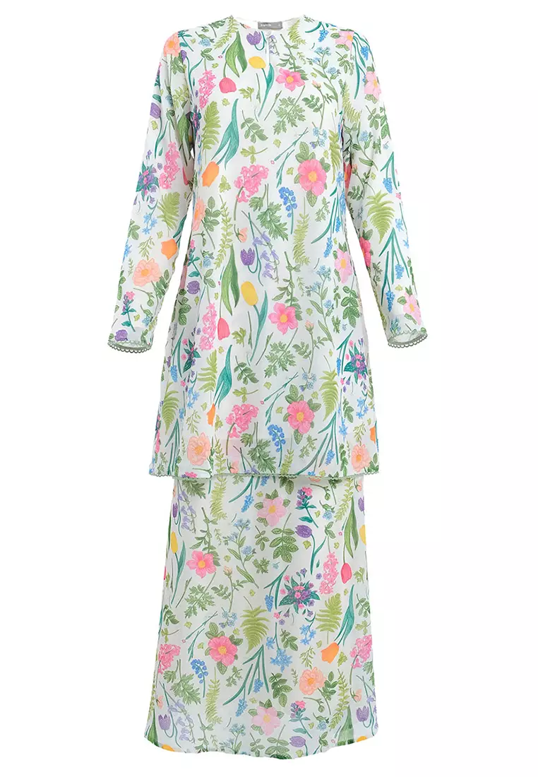 Buy POPLOOK Duyong Blouse & Skirt - Cream Oasis Online | ZALORA Malaysia