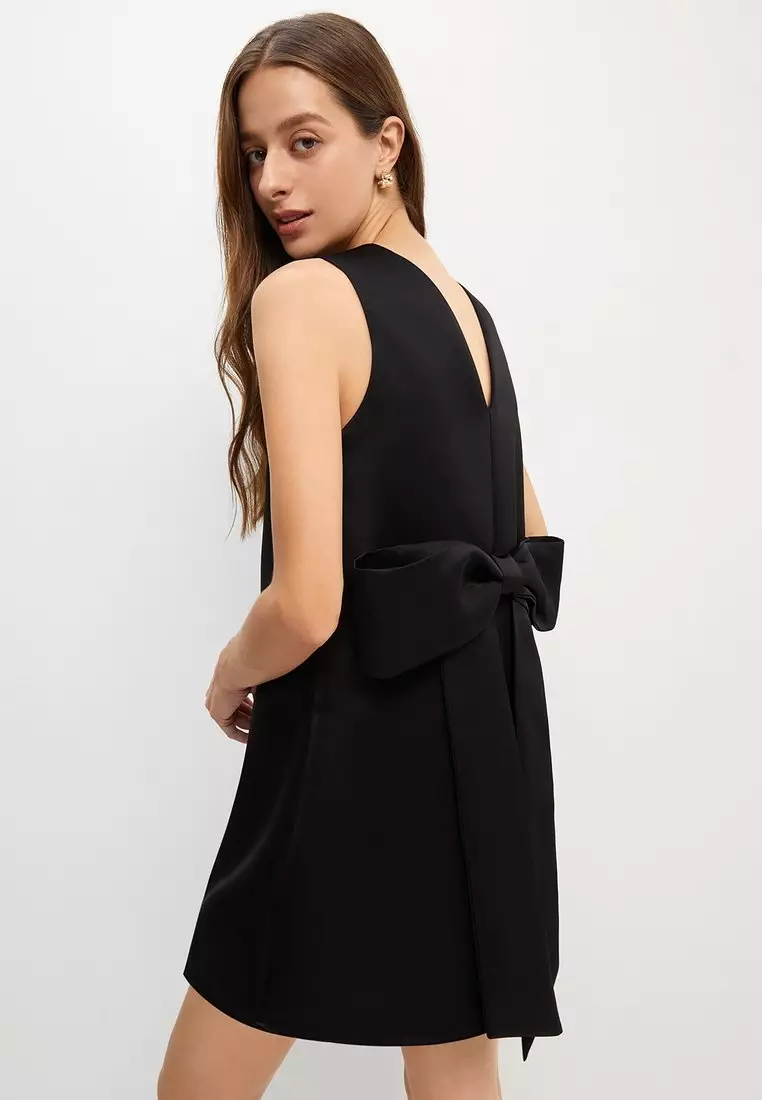 Buy Pomelo Bow Back Sleeveless Mini Dress - Black Online | ZALORA Malaysia
