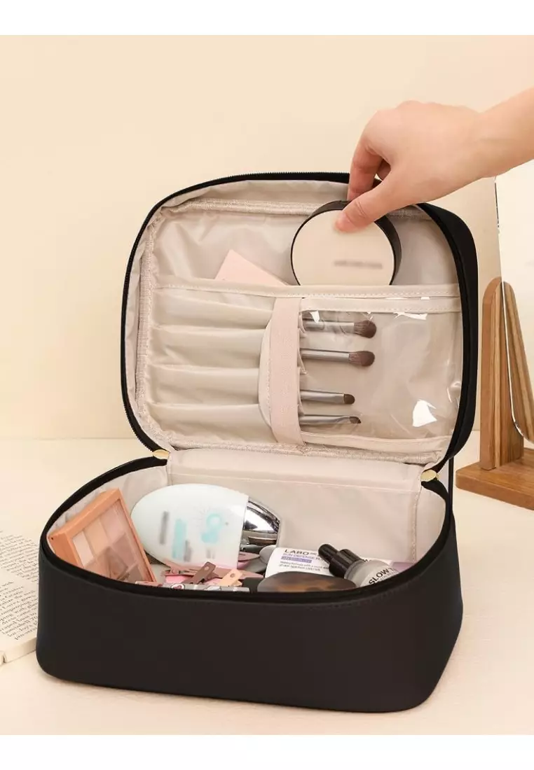 Travel cosmetic bags online store