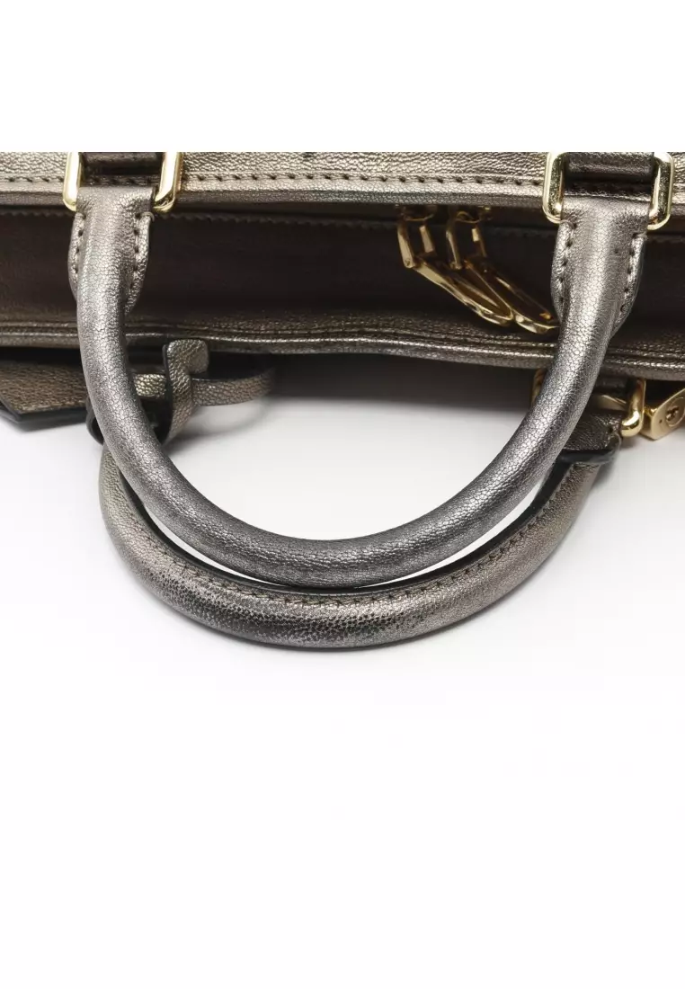 LOEWE Pre-Loved LOEWE Amazona28 Handbag leather gray green metallic ...