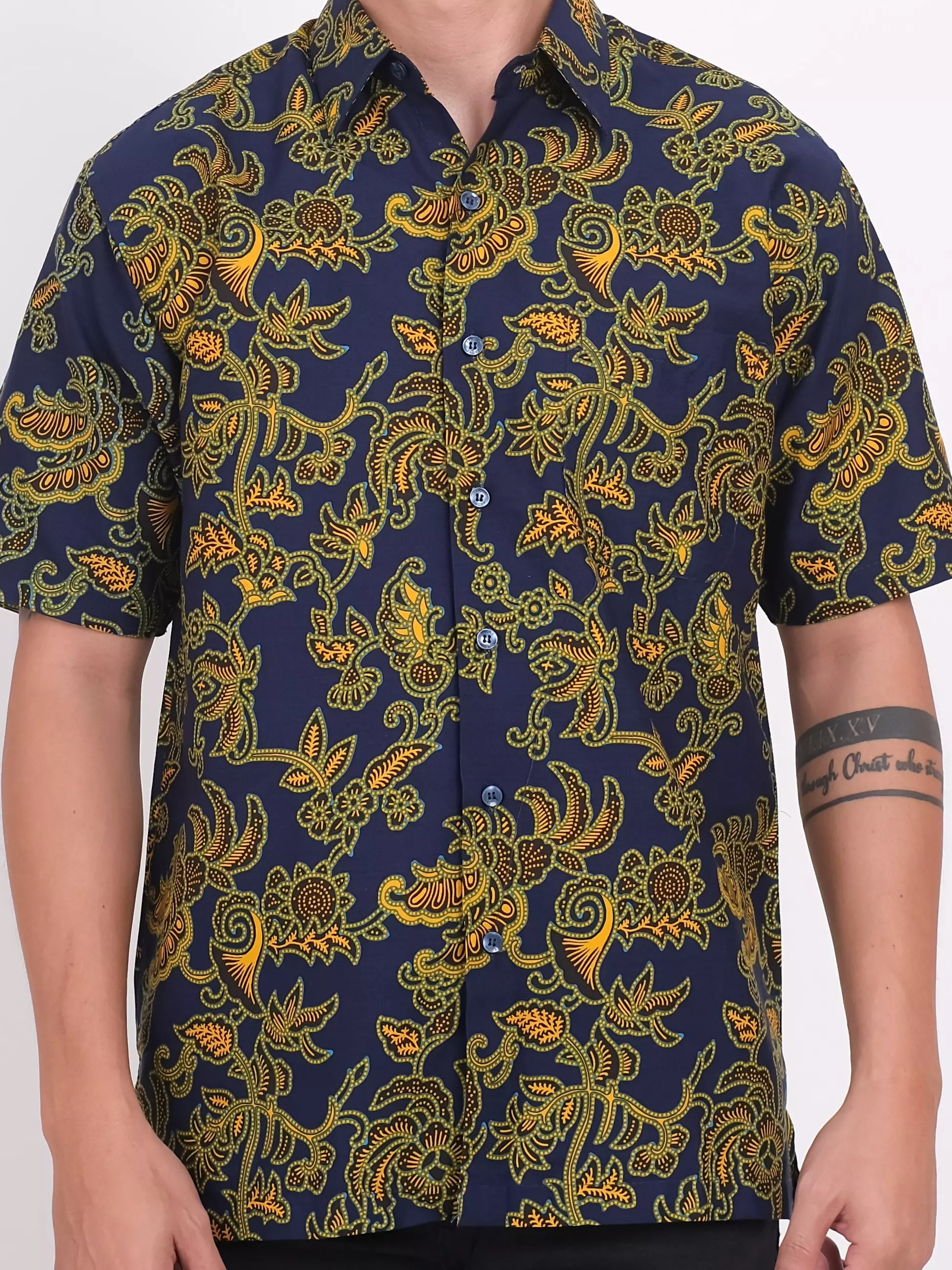 Jual Andre Michel Andre Michel Kemeja Batik Lengan Pendek Navy Kuning ...