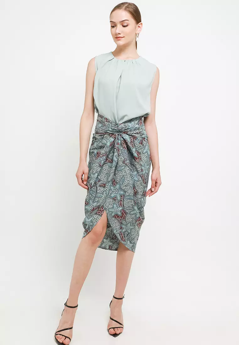 Jual Rianty Batik Rok Lilit Gavine Original 2024 | ZALORA Indonesia