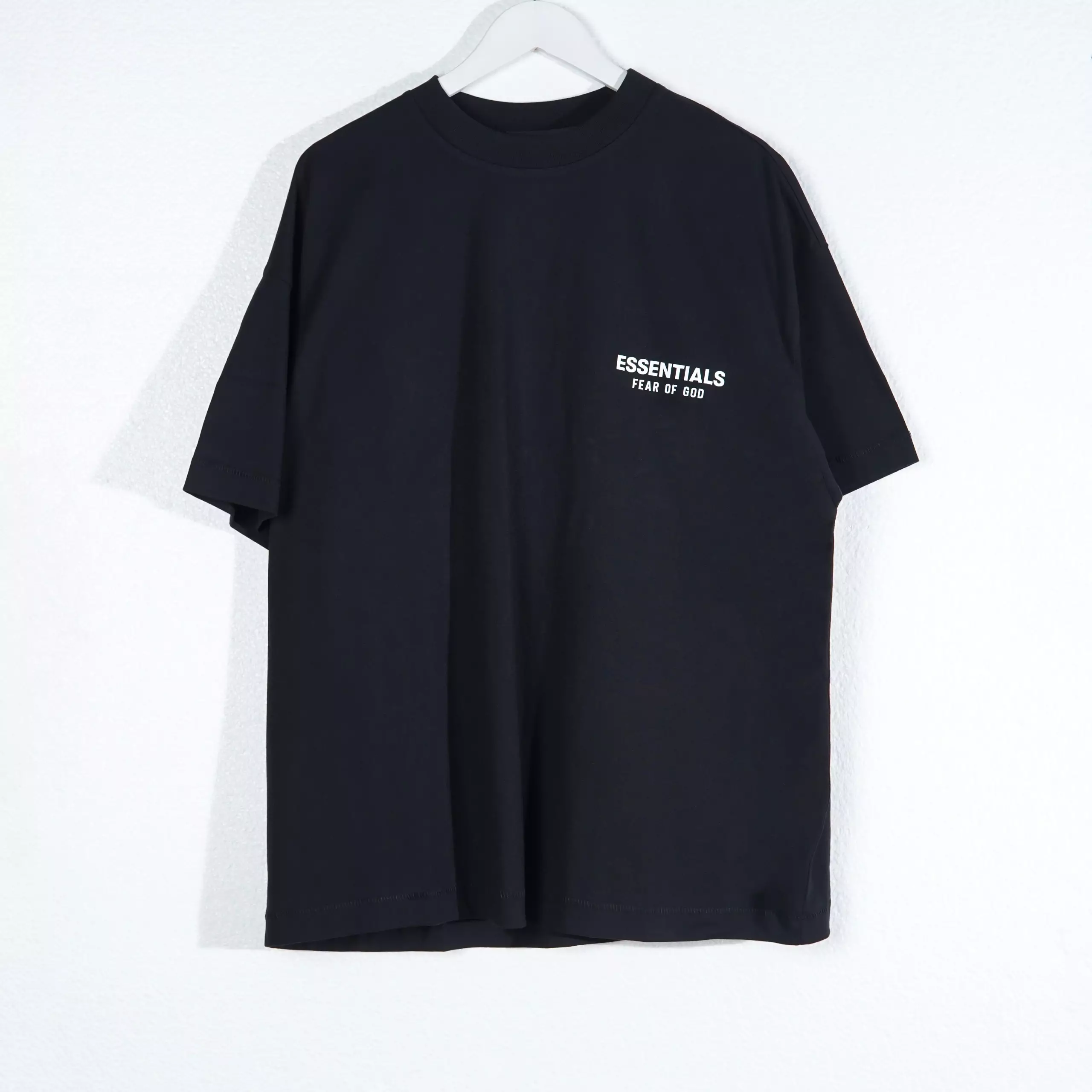 Jual Essentials Kaos ESSENTIALS FEAR OF GOD FW24 WHITE BLACK TSHIRT 100 ...