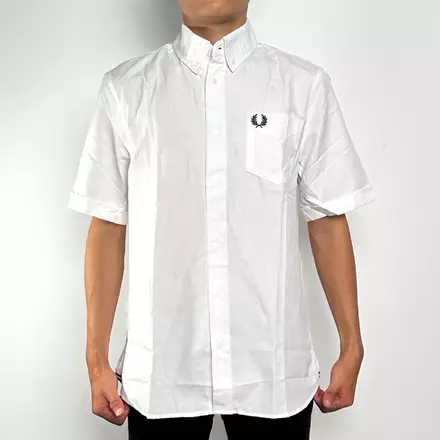 Jual Fred Perry Luxury Original Terbaru September 2025 | ZALORA Indonesia