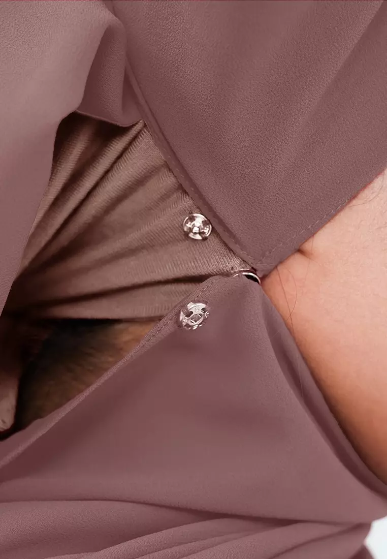 Jual Cantik Kerudung ELENA INSTAN - CHOCO Original 2025 | ZALORA ...