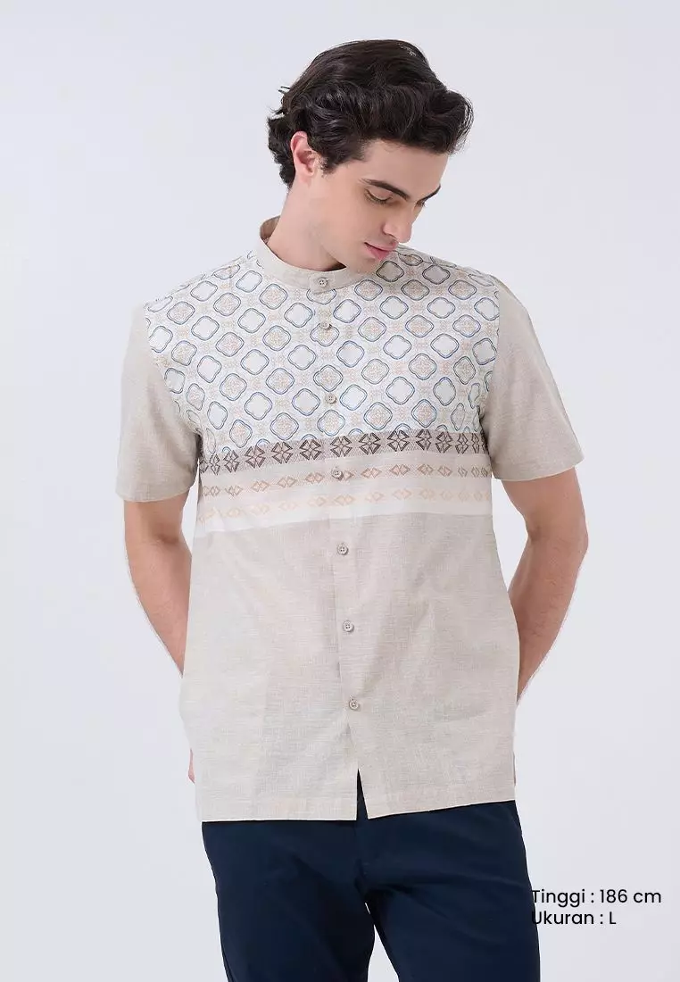 Jual Manzone MANZONE - Kemeja Koko Lengan Pendek Pria Attar Modern Fit ...