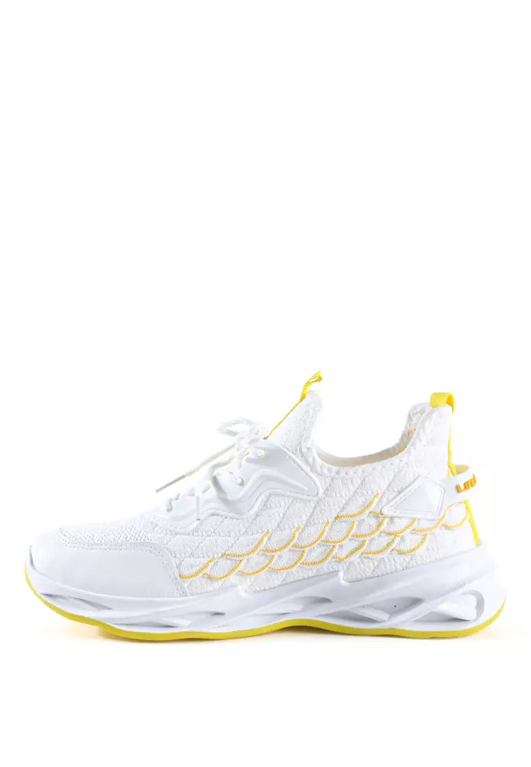 Buy London Rag Fish Scale Goovy Running Trainers in White 2024 Online ...