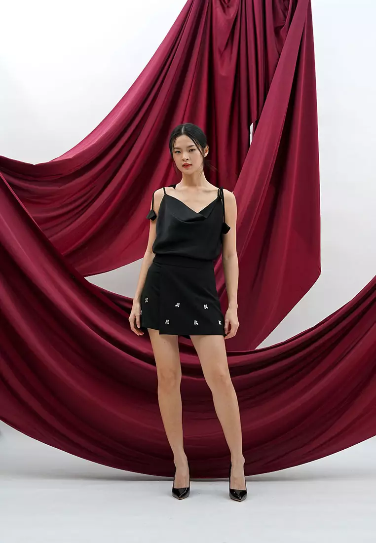 Jual Cloth Inc Rhinestone Flap Skort in Black Original 2024 | ZALORA ...