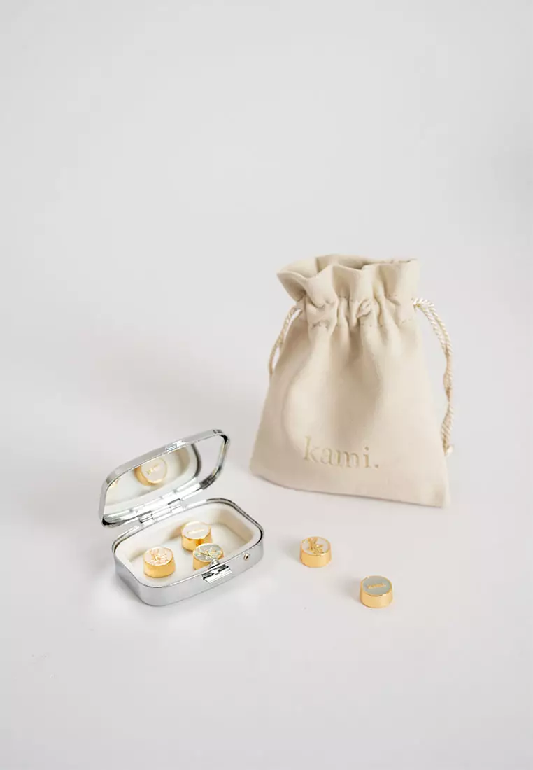 Jual KAMI Kami. Signature Pin Box Accesories Blue Silver Original 2025 ...