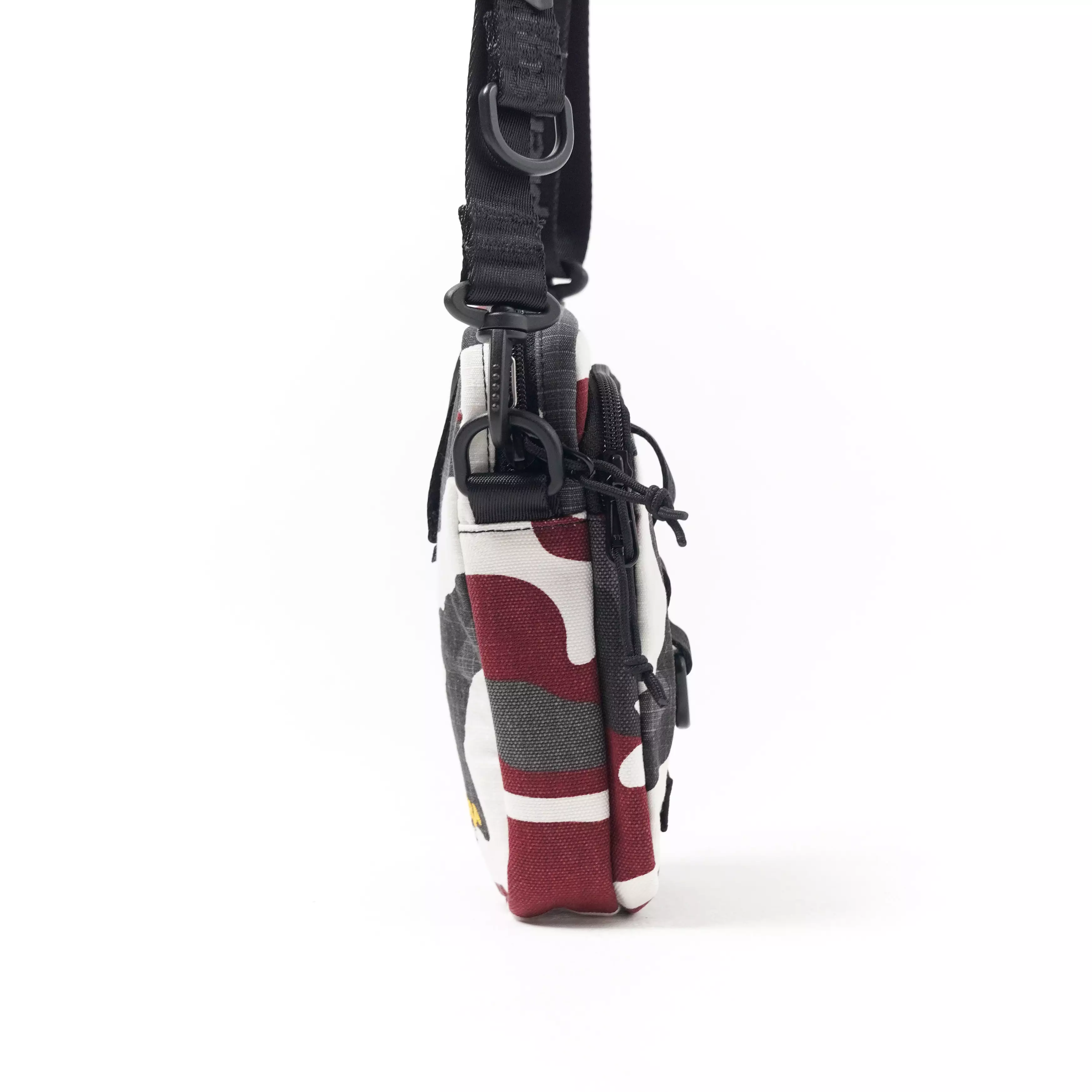 Jual Supreme Tas SUPREME SS26 CAMO RED WHITE GREY SHOULDER BAG 100% ...