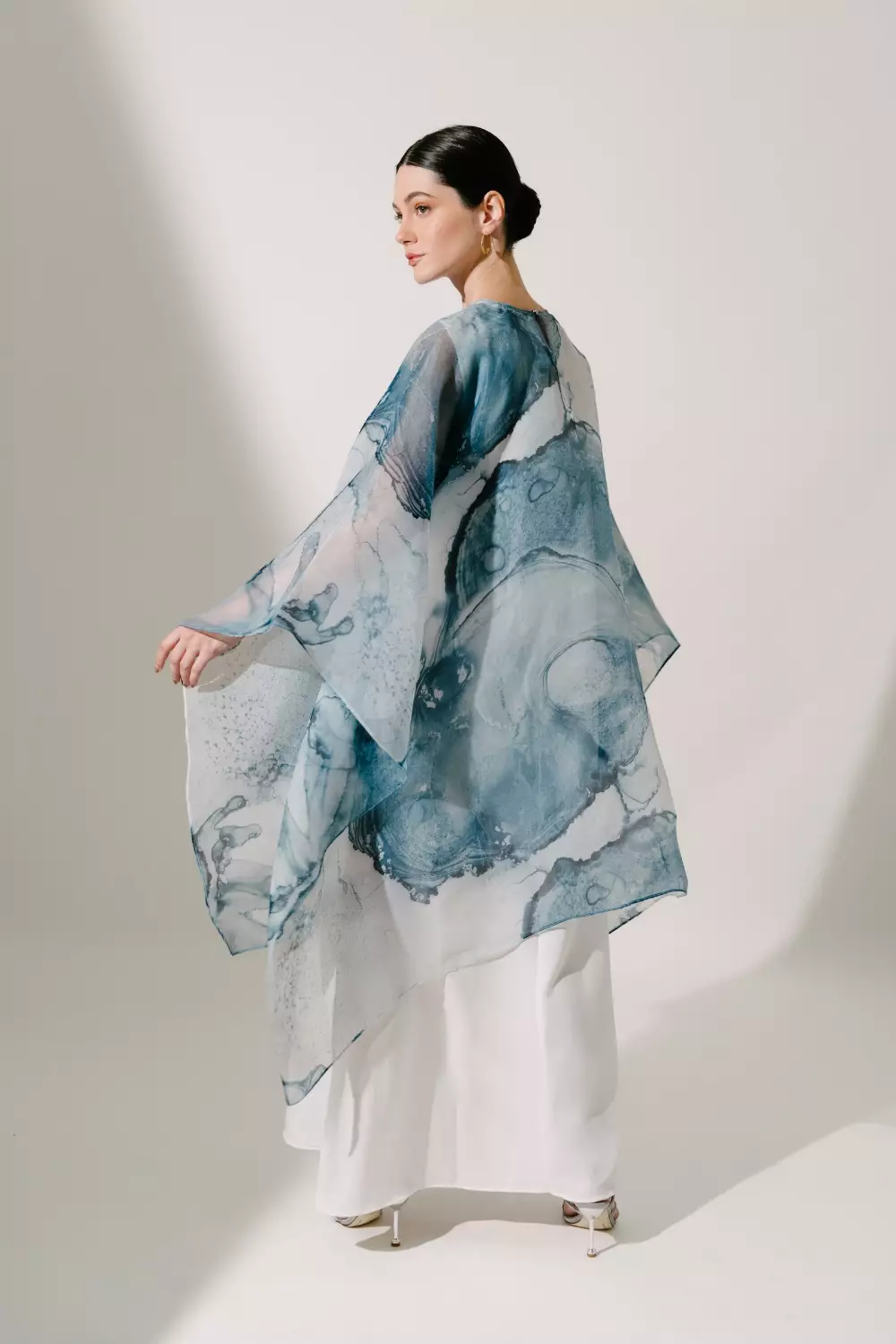 Jual Demure & Co DEMURE&CO - AMEENA KAFTAN IN BLUE - 2 PIECE SET ...