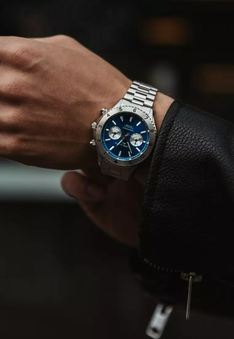 Filippo Loreti Unisex Stainless Steel Ascari Retro Blue Link Quartz ...