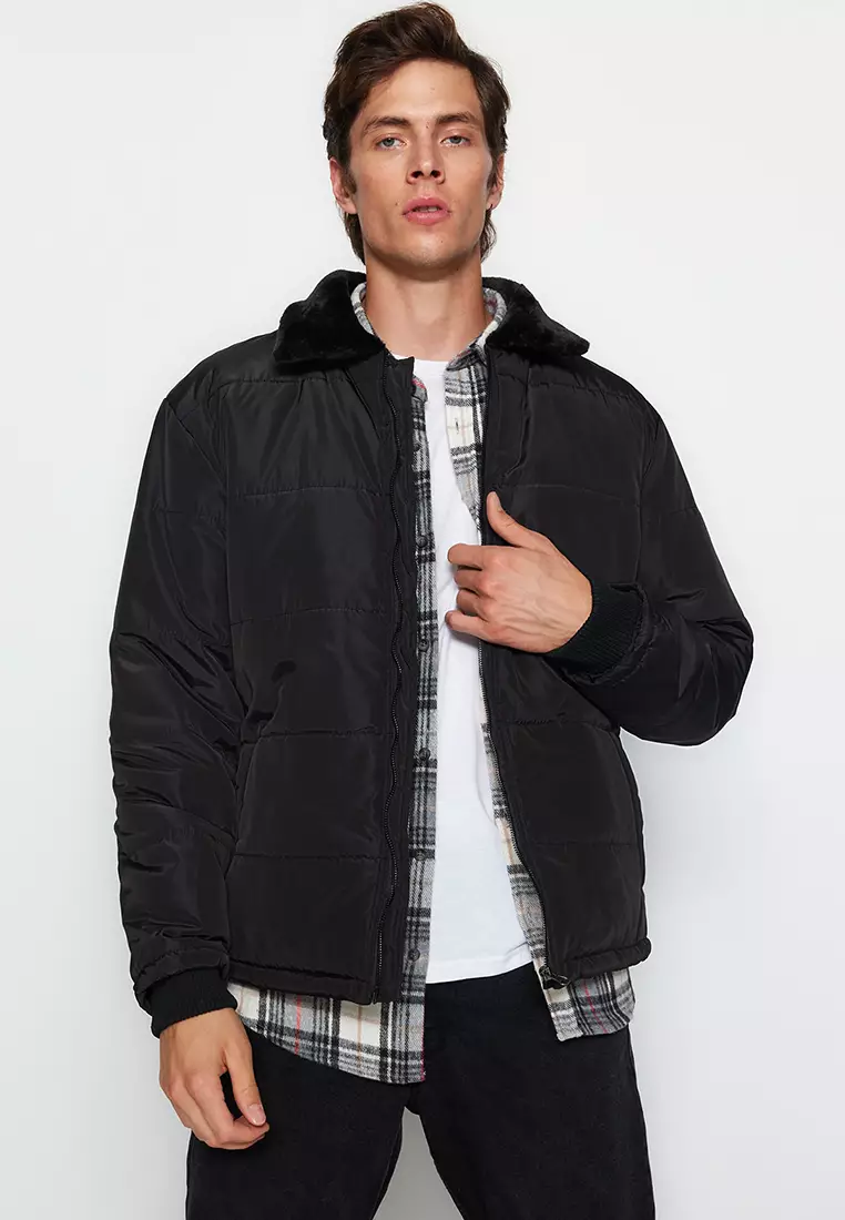 Jual Jaket Musim Dingin Pria Terbaru Juli 2024 | ZALORA Indonesia