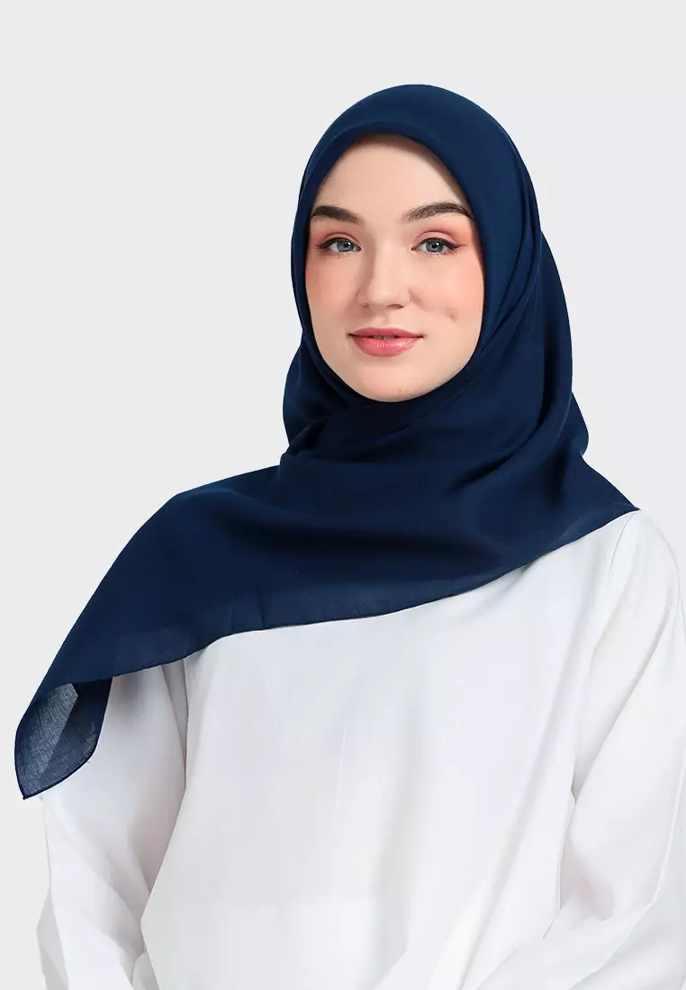 Jual ZOYA Zoya Kamaniya Plain Scarf Navy - Kerudung Hijab Segi Empat Polos Bahan Voal - Ukuran ...