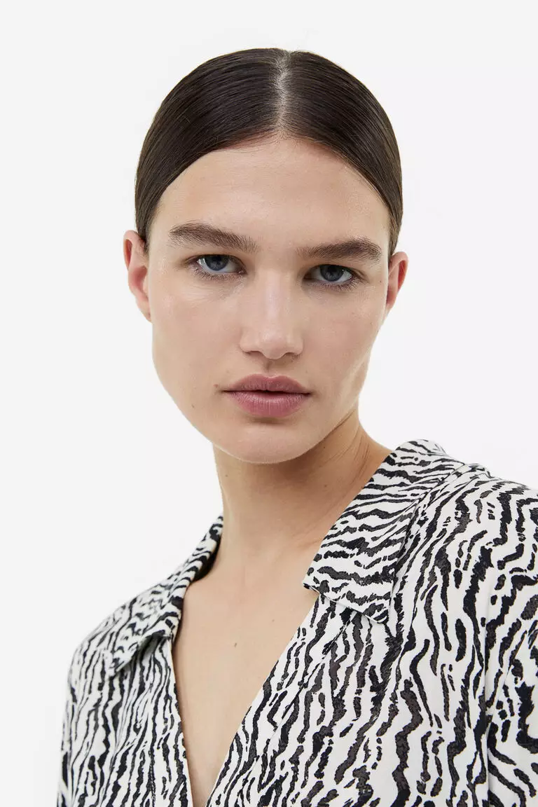 Jual H&M Collared dress Original 2025 | ZALORA Indonesia