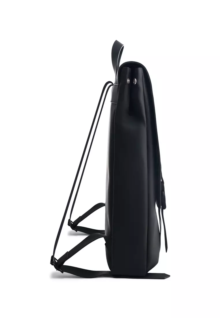 Buy Hunter Boots ORIGINAL RUBBERISED LARGE BACKPACK 2025 Online | ZALORA