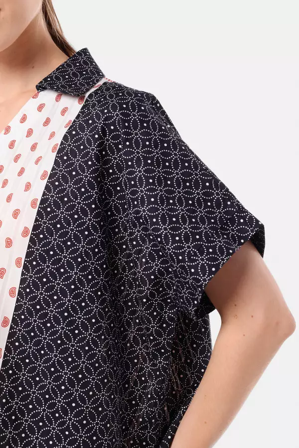 Jual Minimal MINIMAL - Nastira - Blus Katun Motif Etnik - Red Colour ...