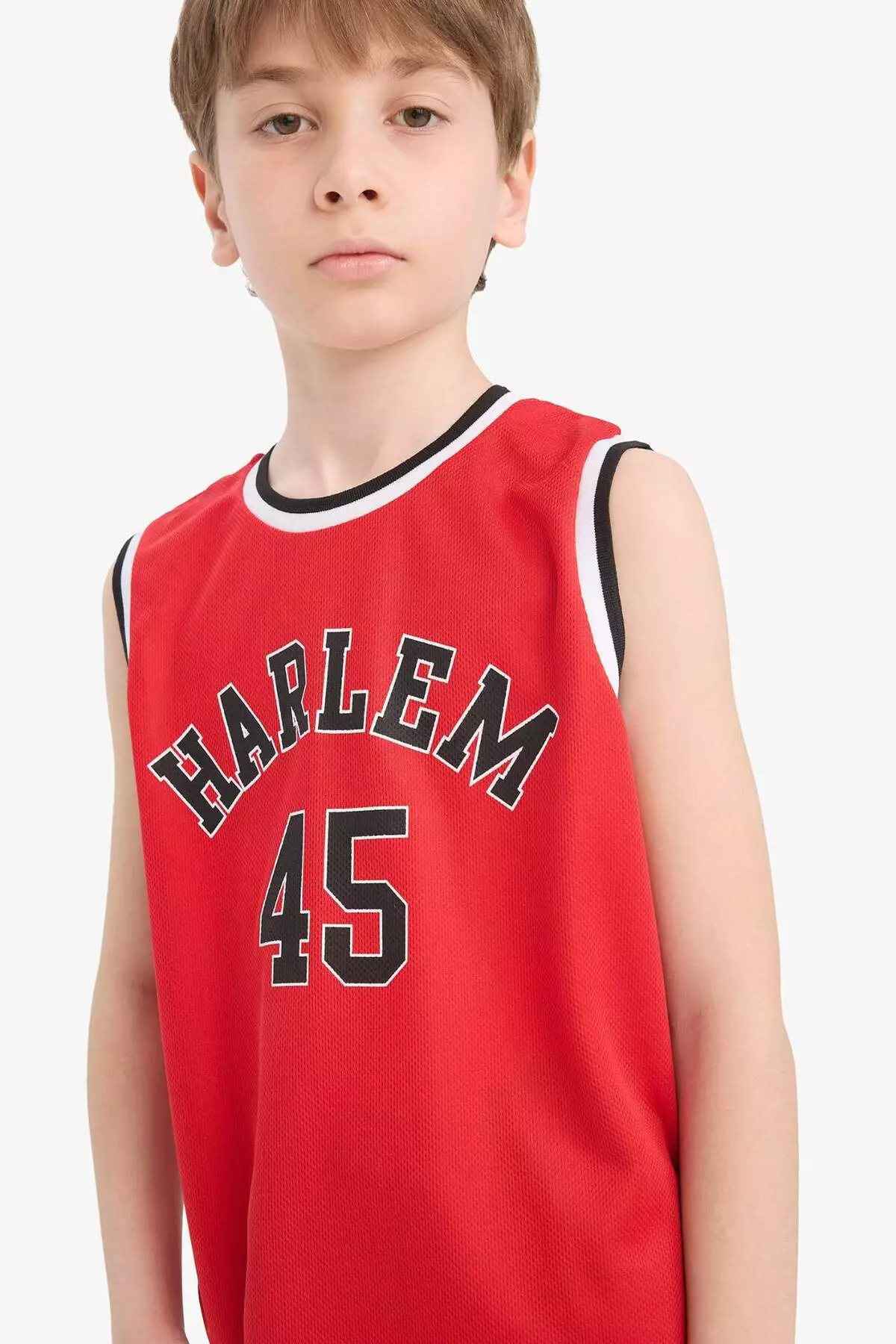 Jual DeFacto Boy's Crew Neck Printed Undershirt F0691A825Hs Original ...