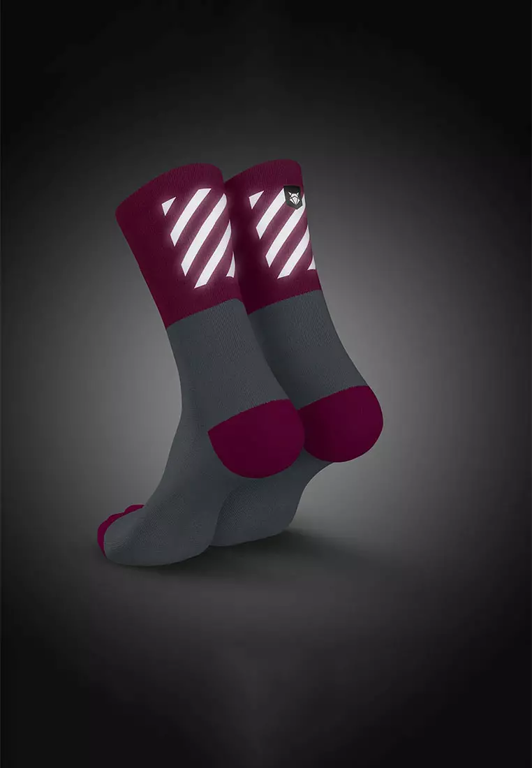 Buy Incylence High-Cut High-Viz V2 Socks 2025 Online | ZALORA Philippines