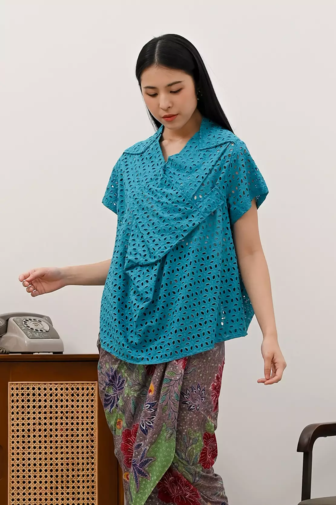 Jual Nona Rara Batik NONA RARA - Adia Basic Blue T3993, Baju Kerja ...