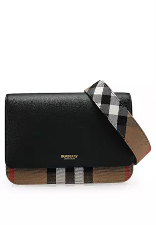 Buy Burberry Perfume & Fashion Sale @ ZALORA Malaysia & Brunei