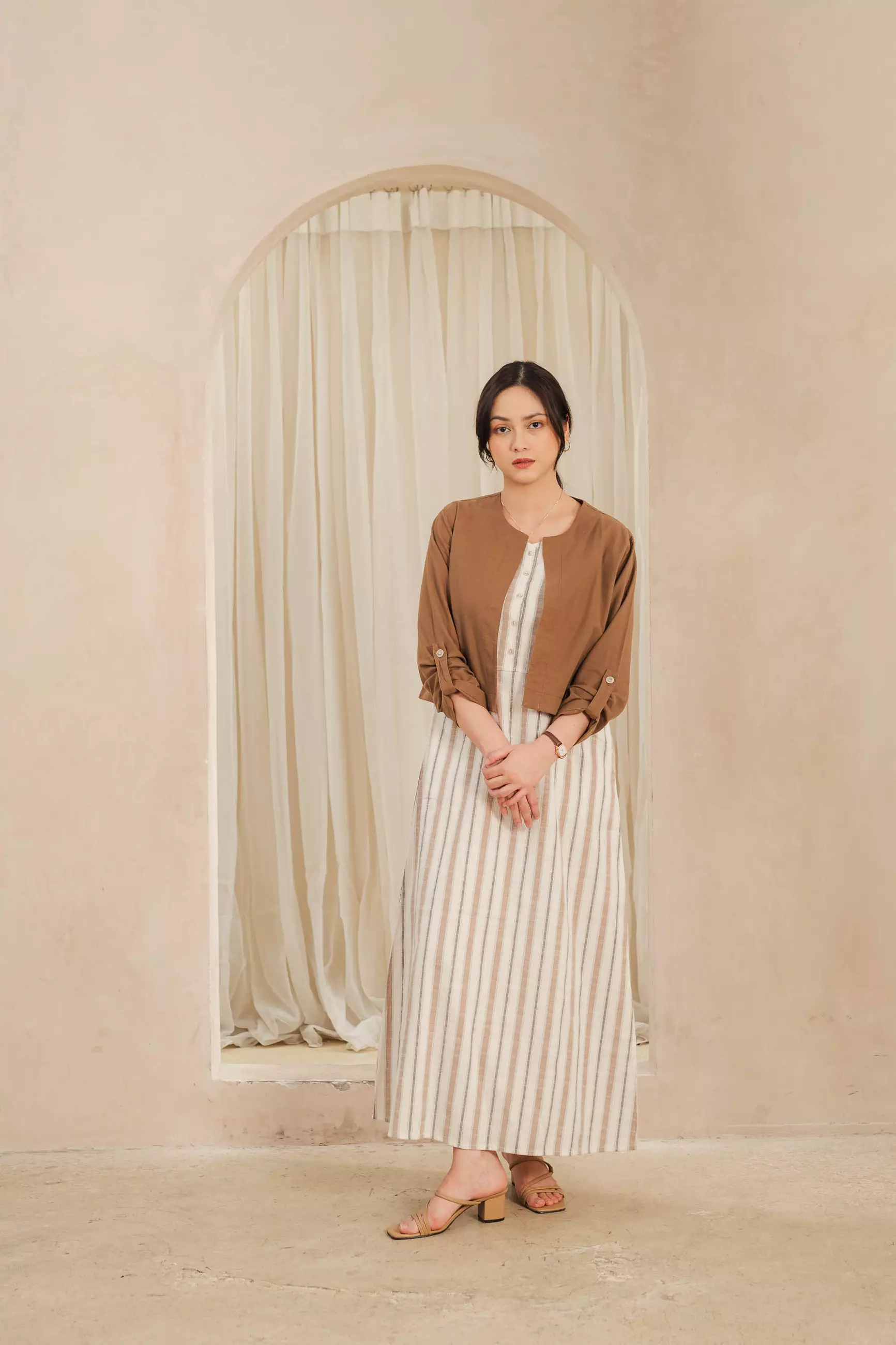 Jual C2 Outfitters C2 Wollen Brown Set Pieces Dress Wanita Original ...