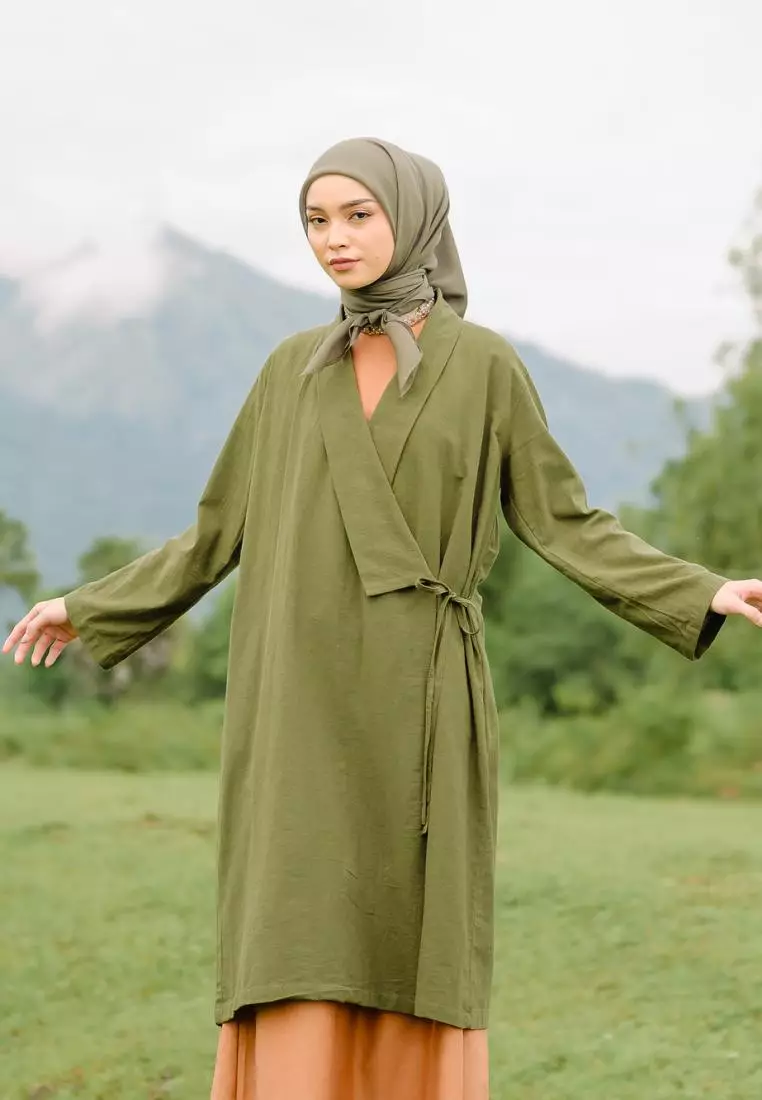 Jual Lozy Hijab Nala Outer Army Original 2025 | ZALORA Indonesia