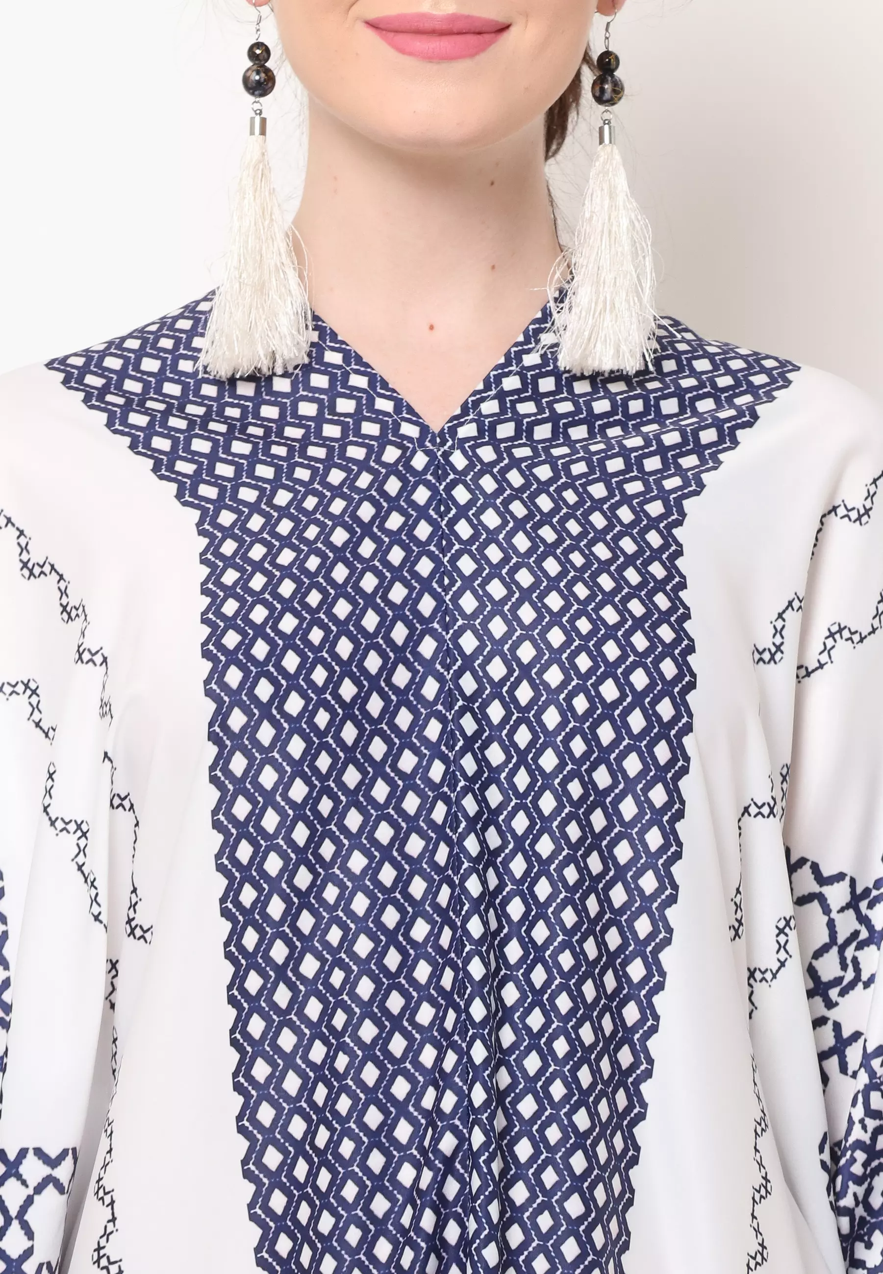 Jual Kanzi by liza yahya Kanzi Long Sleeve Classic Kaftan Blue White ...