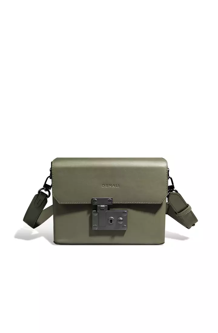 Jual Denali Henry Lock Crossbody Bag Original 2025 | ZALORA Indonesia